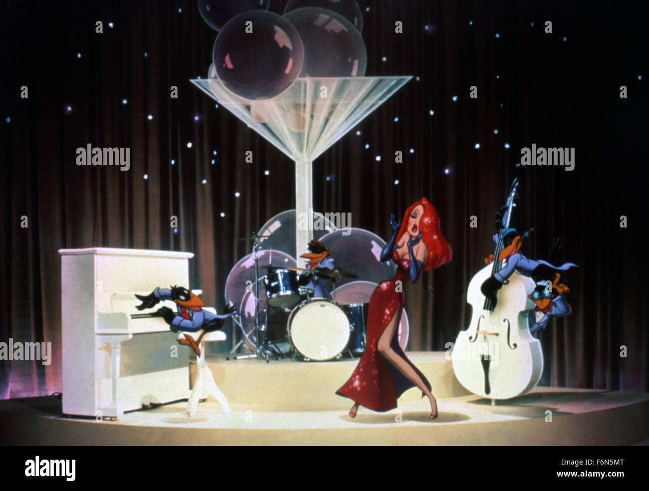 Feb. 13, 2014 - Hollywood, USA - WHO FRAMED ROGER RABBIT (1988)..ROBERT ...