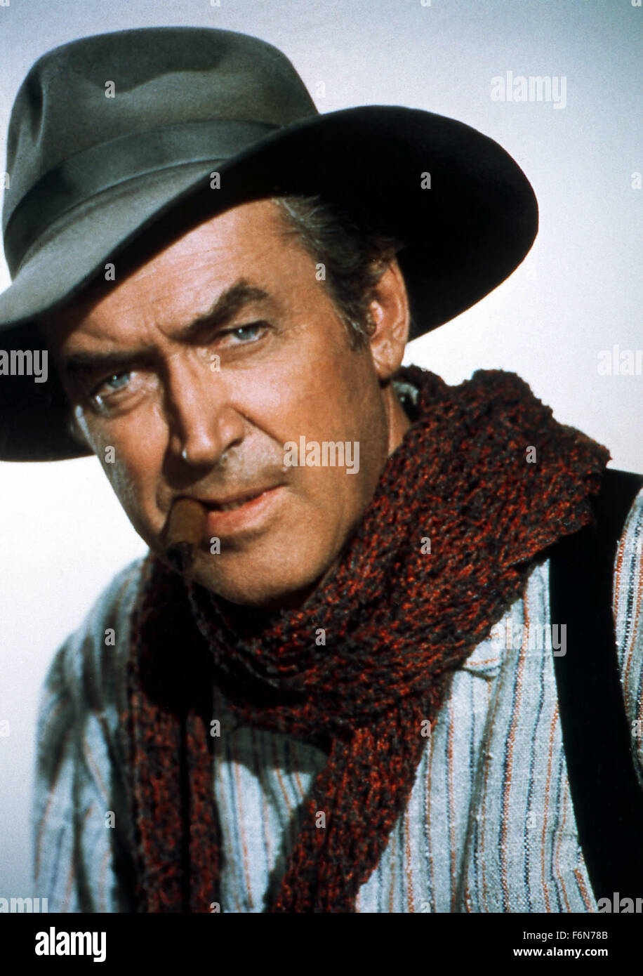 Andrew v mclaglen hi-res stock photography and images - Alamy