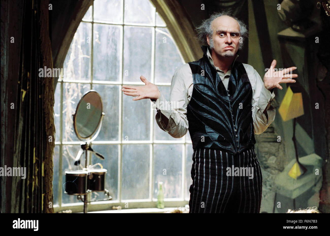 Jim carrey lemony snicket's hi-res stock photography and images - Alamy