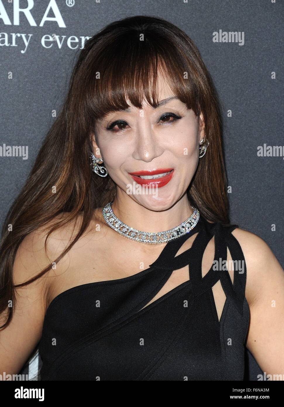 Los Angeles, CA, USA. 17th Nov, 2015. Sumi Jo at arrivals for YOUTH ...