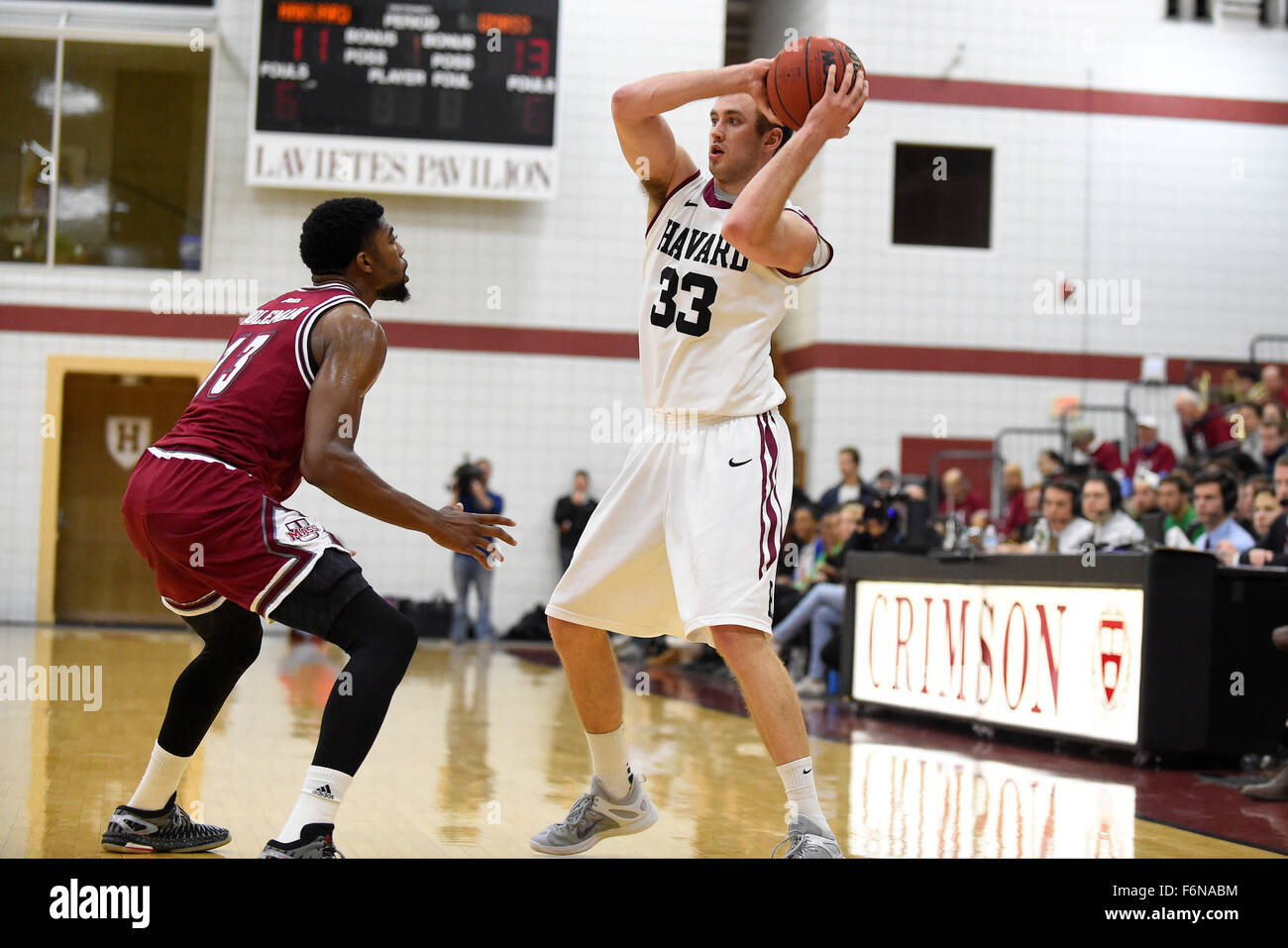 Tuesday, November 17, 2015: Harvard Crimson forward Evan Cummins (33 ...