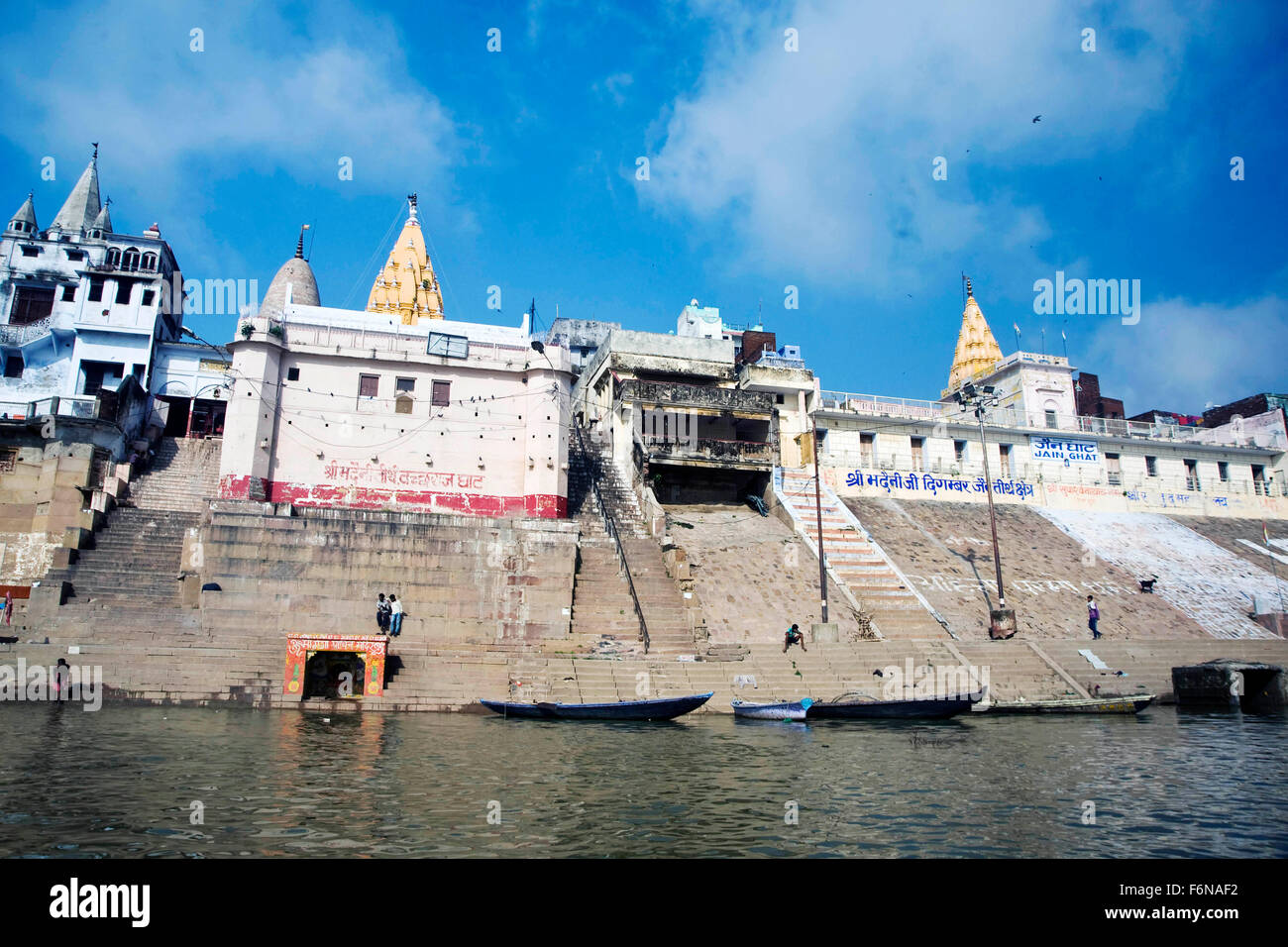Varanasi ghat mahal hi-res stock photography and images - Alamy