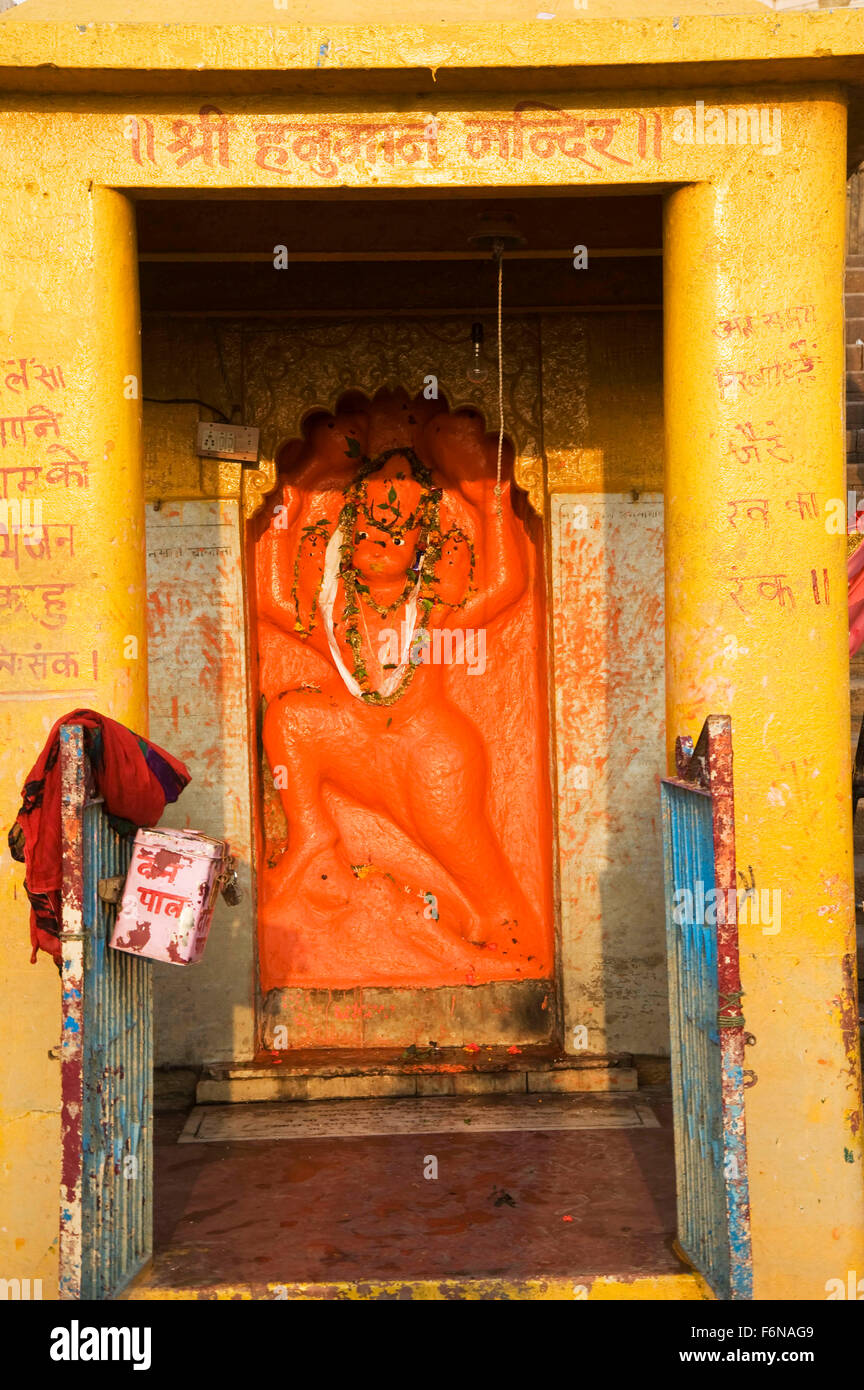 Hanuman temple, prayag ghat, varanasi, uttar pradesh, india, asia Stock ...