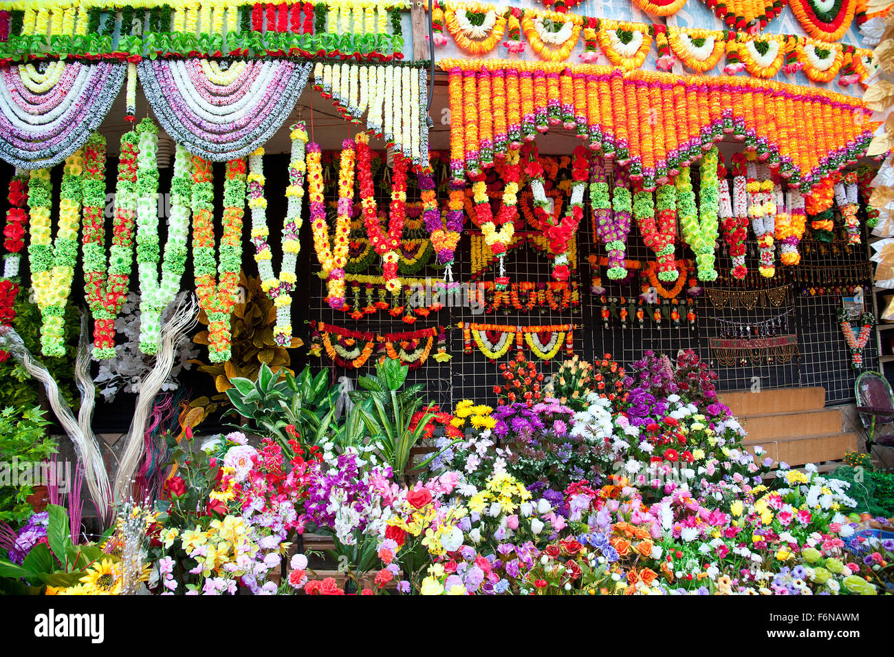 The image of Flower seller was taken in Mumbai, India Stock Photo - Alamy