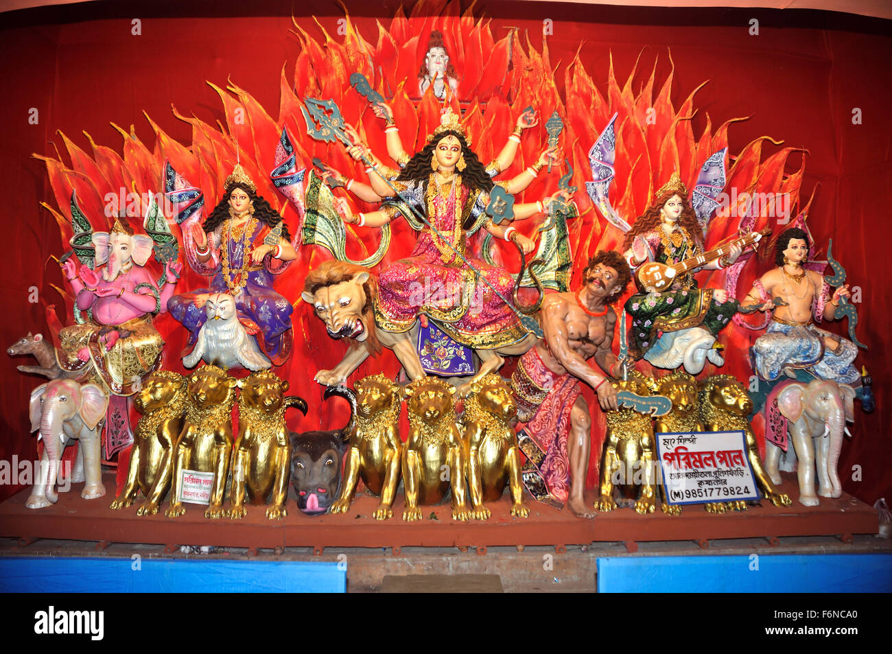 Goddess durga killing mahishasura hi-res stock photography and images ...