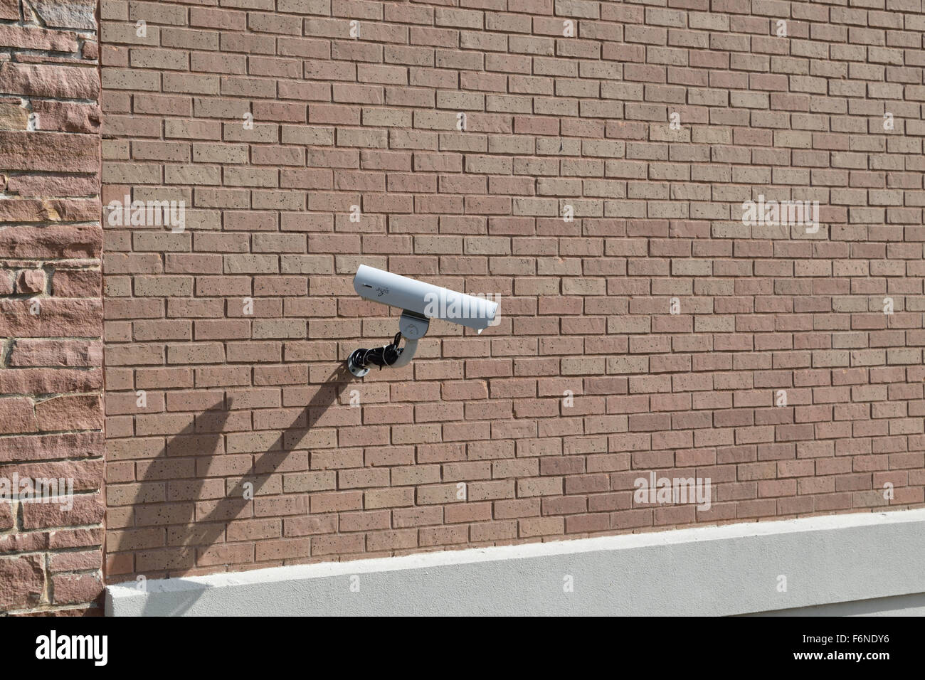Crime security camera hi-res stock photography and images - Alamy