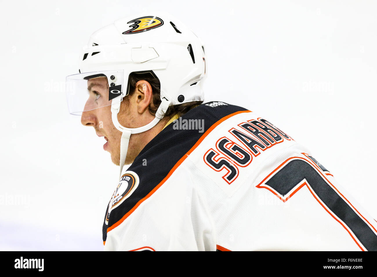 Raleigh, North Carolina, USA. 16th Nov, 2015. Anaheim Ducks center ...