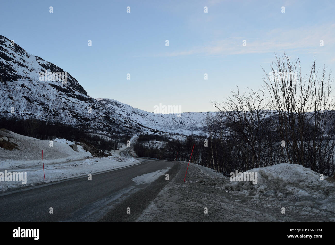 long narrow road Stock Photo - Alamy