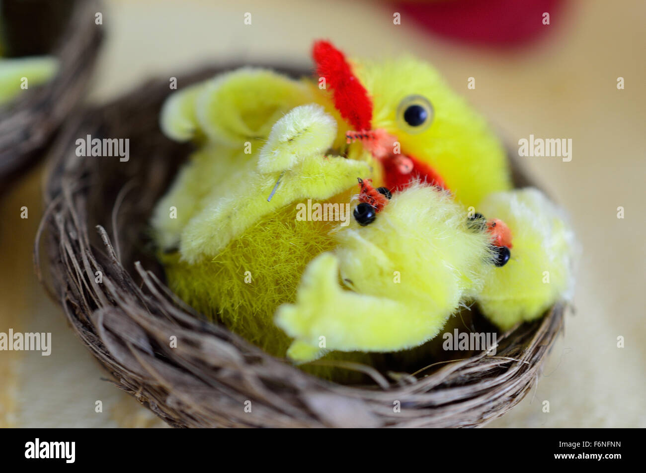 easter chicken in basket Stock Photo - Alamy