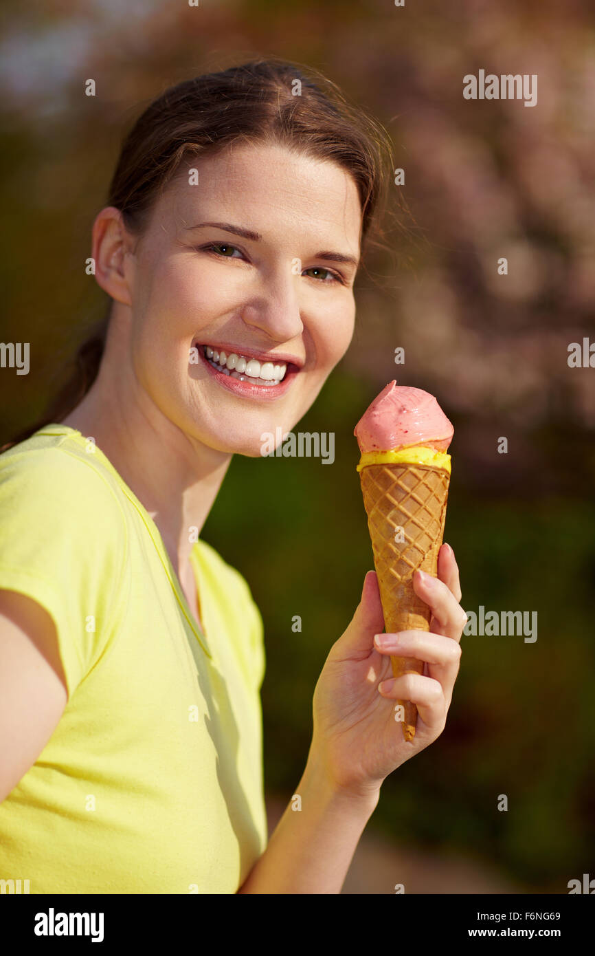J cone hi-res stock photography and images - Alamy