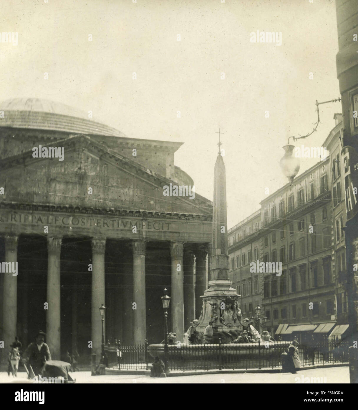Piazza della Rotonda, Rome, Italy Stock Photo - Alamy