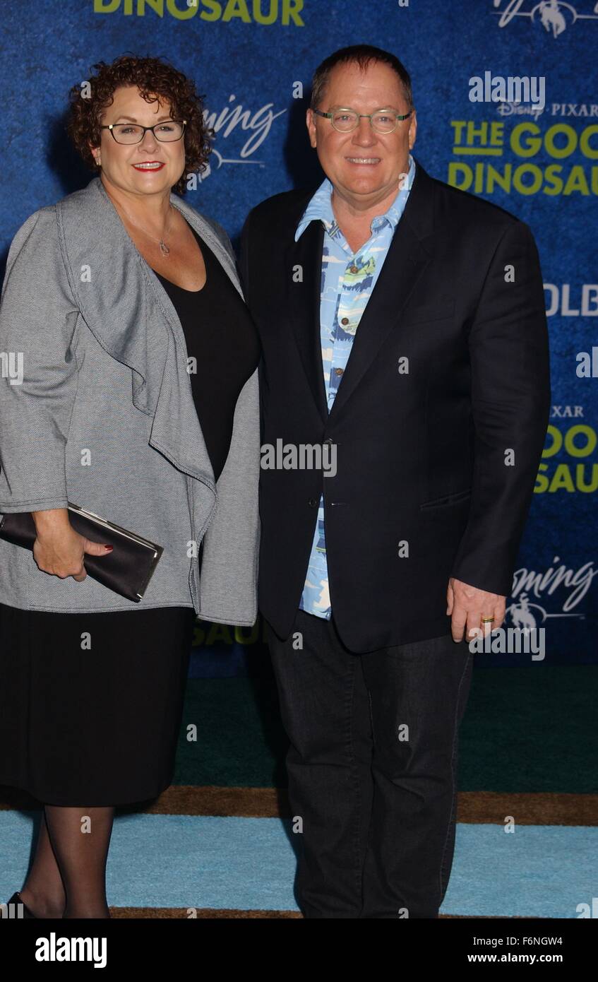 Hollywood, California, USA. 17th Nov, 2015. John Lasseter & Wife attend ...
