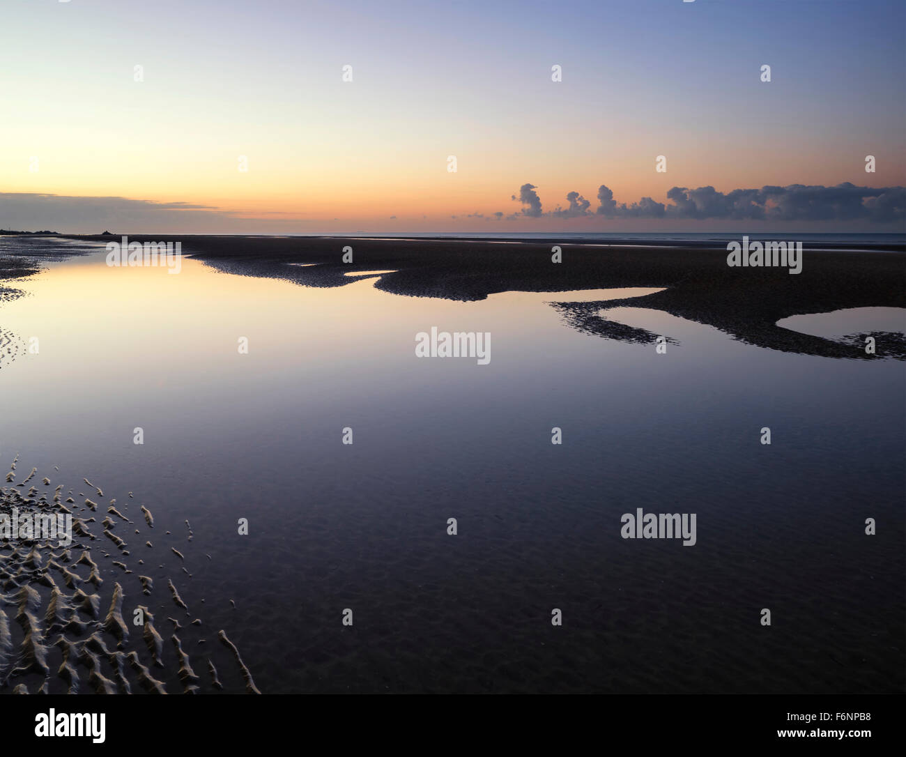 Calm sea tide tidal hi-res stock photography and images - Alamy