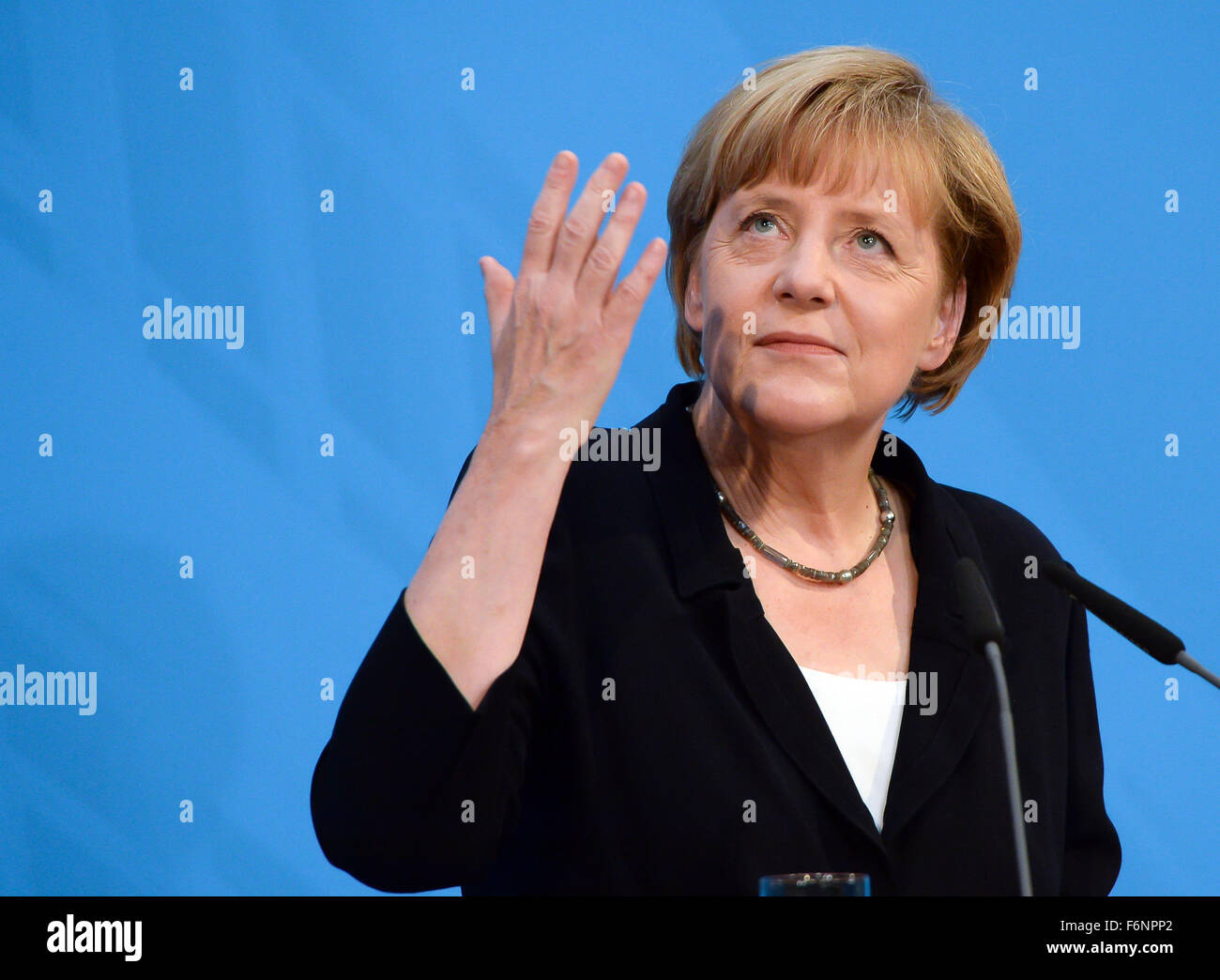 60th birthday celebration hi-res stock photography and images - Alamy