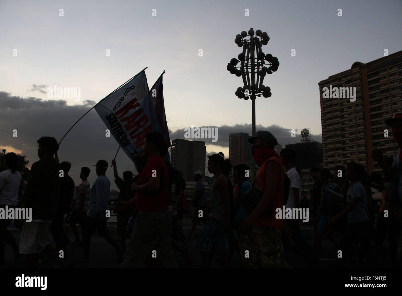 Manila, Philippines. 18th Nov, 2015. Members of Bayan Southern Tagalog ...