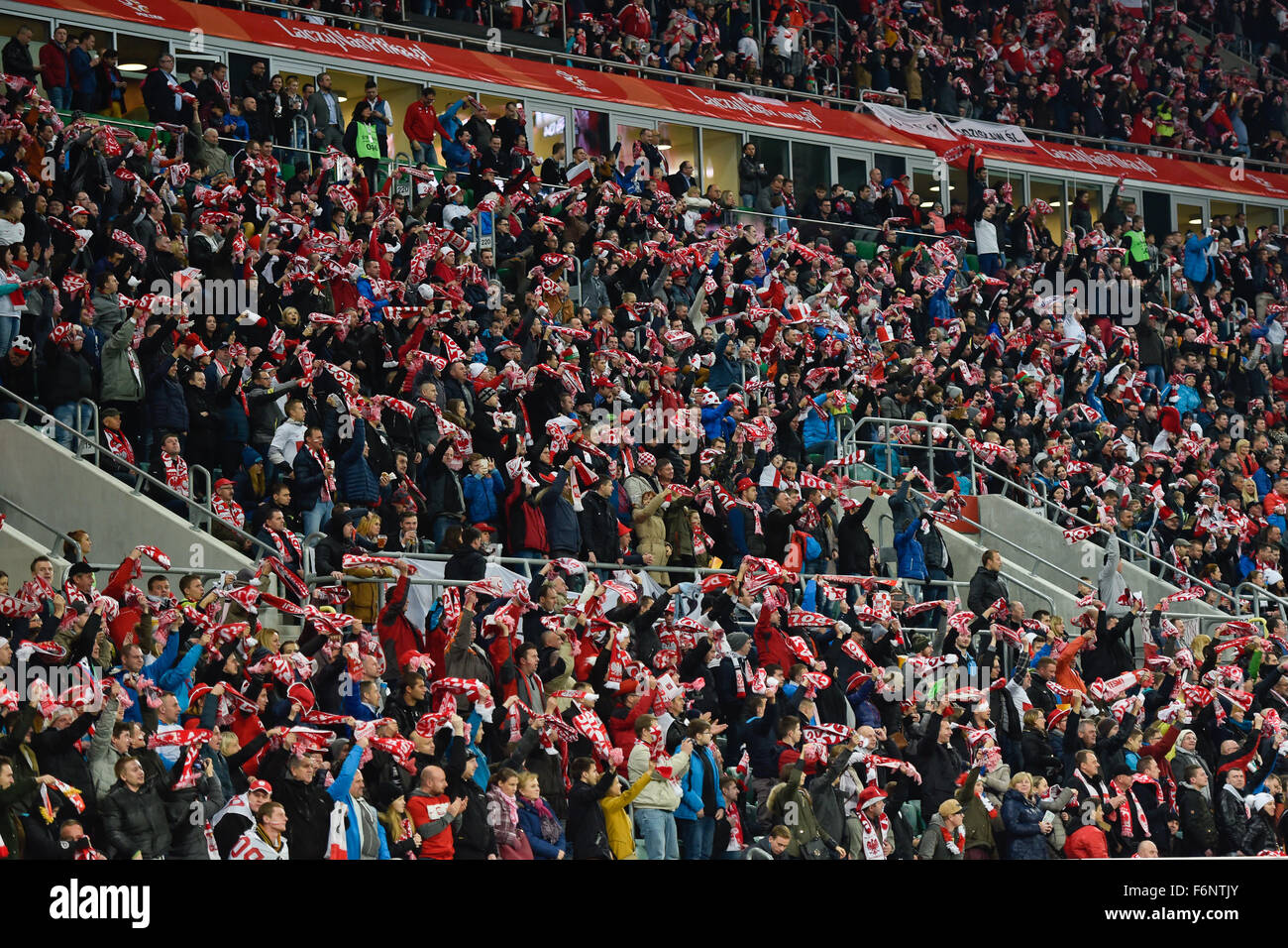 Stadium fan hi-res stock photography and images - Alamy