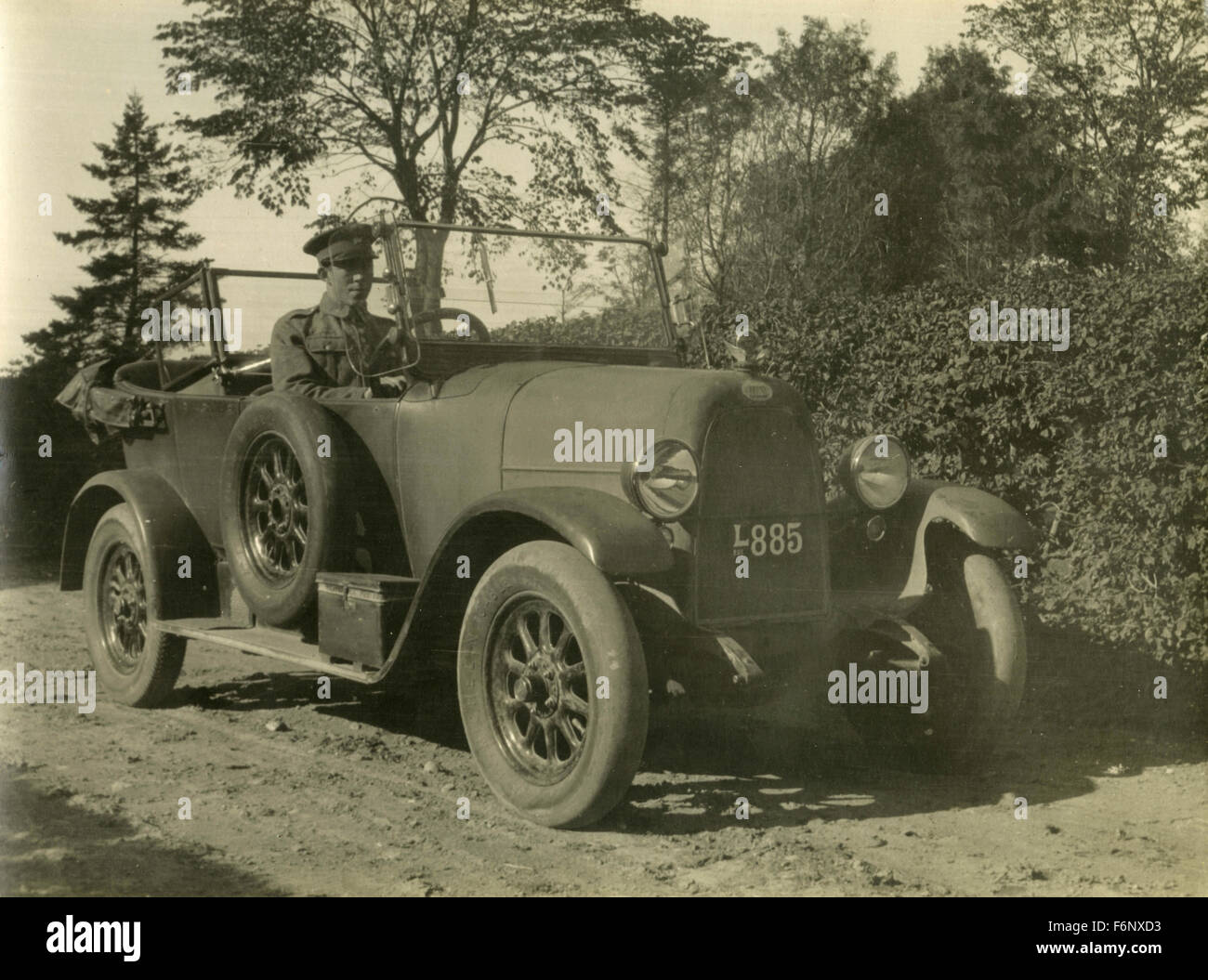 1930 car driving hi-res stock photography and images - Alamy