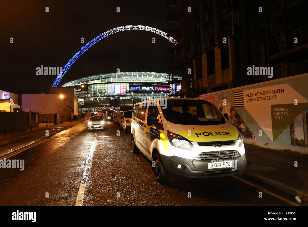 Wembley, London, UK. 17th November, 2015. Police vans in side streets ...