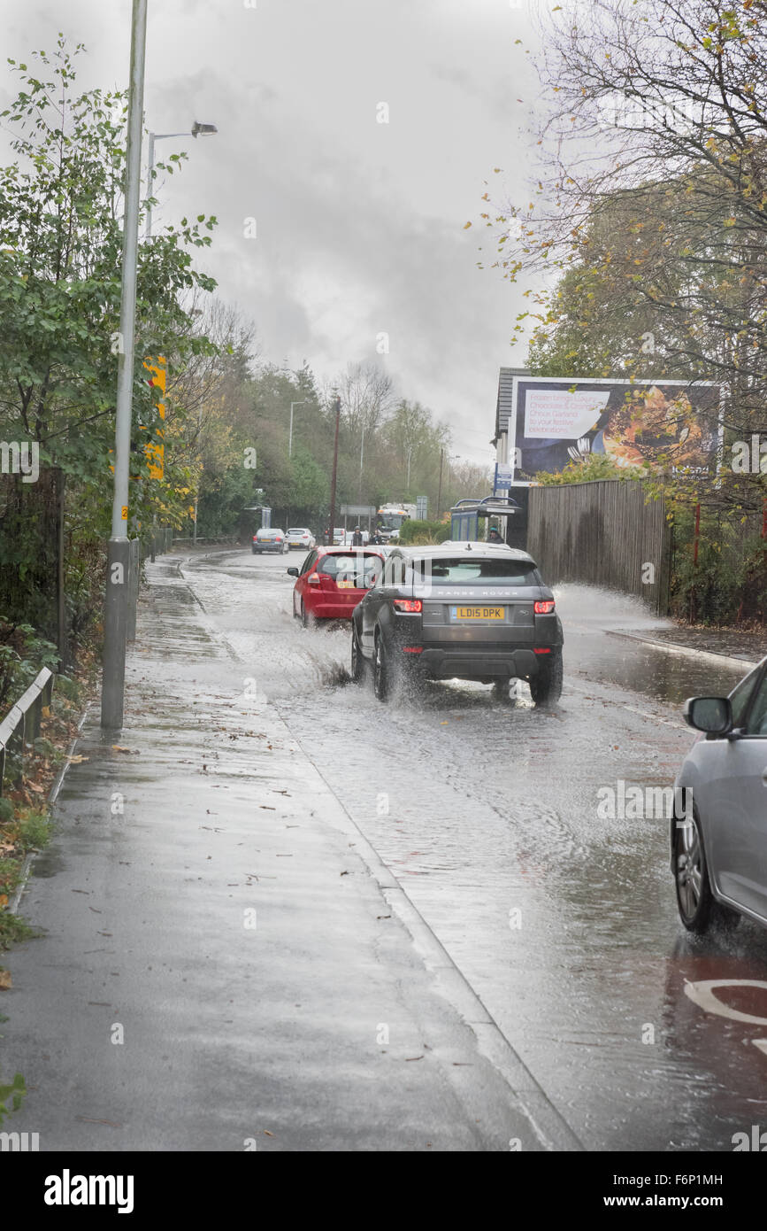 Wolverhampton, West Midlands, UK. November 18th, 2015. UK Weather ...