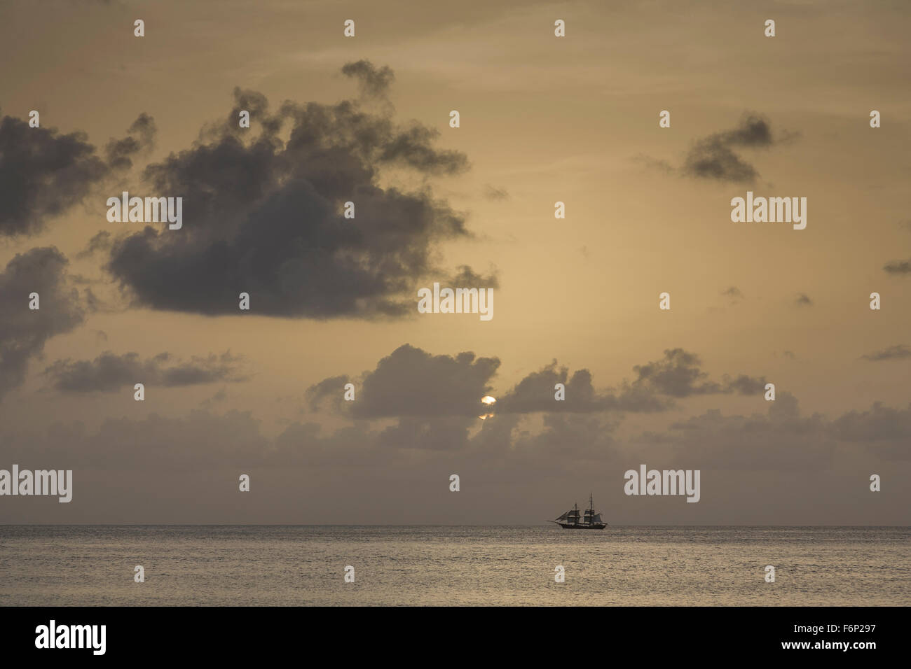 Brig unicorn pirate ship hi-res stock photography and images - Alamy