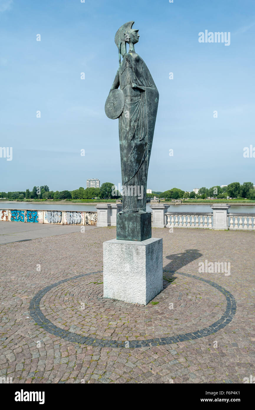 Minerva statue antwerp hi-res stock photography and images - Alamy