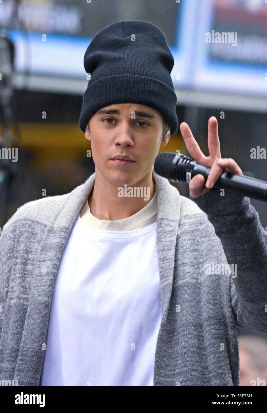 New York, NY, USA. 18th Nov, 2015. Justin Bieber on stage for NBC Today ...