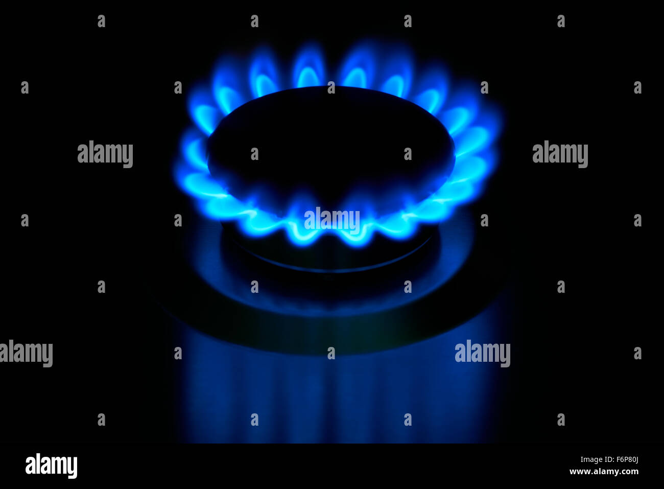Gas ring hi-res stock photography and images - Alamy