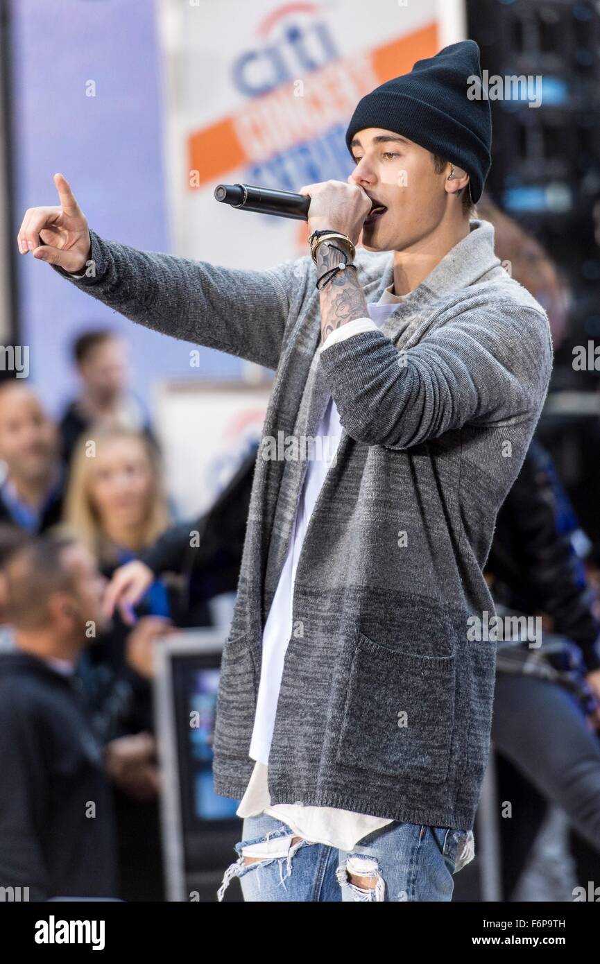 New York, NY, USA. 18th Nov, 2015. Justin Bieber on stage for NBC Today ...