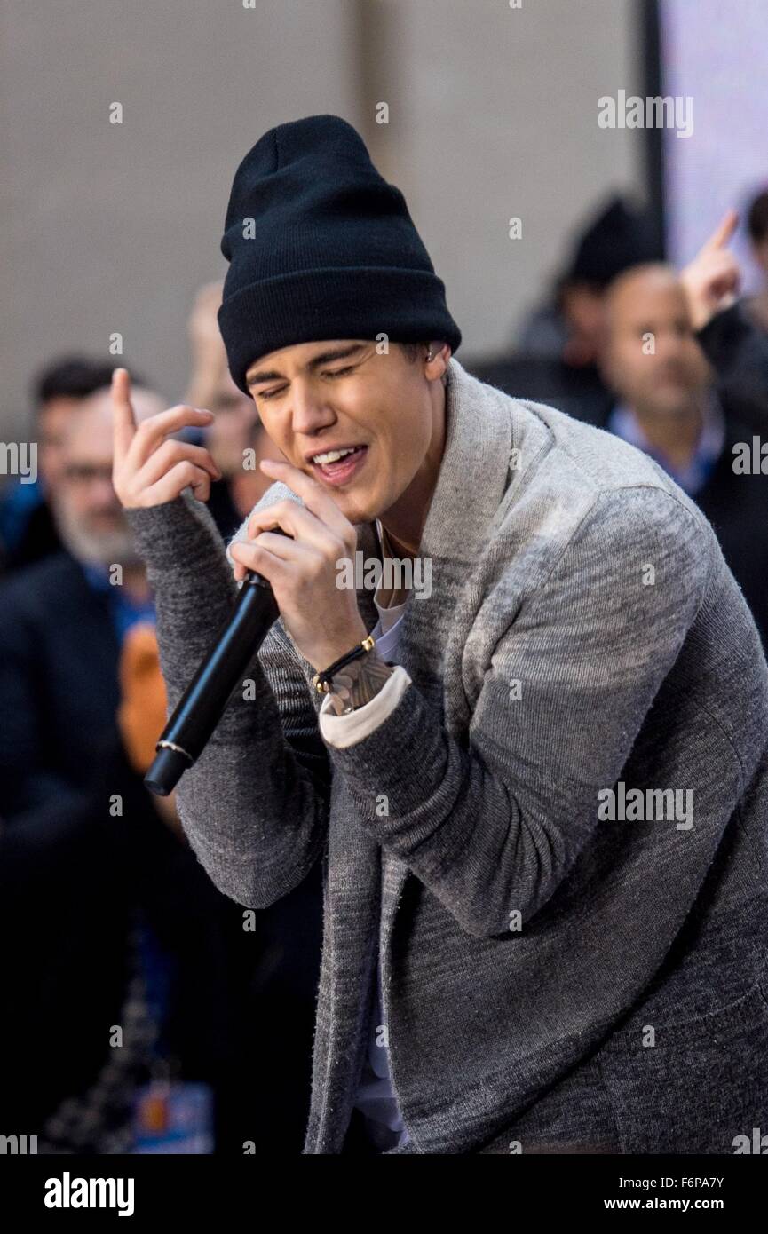 New York, NY, USA. 18th Nov, 2015. Justin Bieber on stage for NBC Today ...