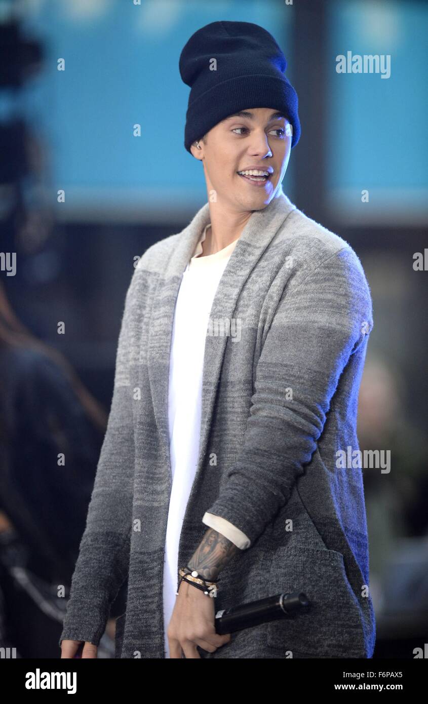 New York, NY, USA. 18th Nov, 2015. Justin Bieber on stage for NBC Today ...