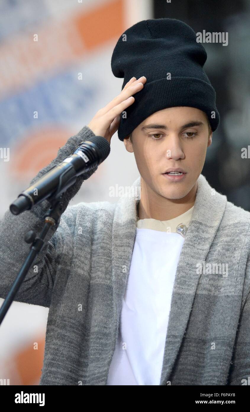 New York, NY, USA. 18th Nov, 2015. Justin Bieber on stage for NBC Today ...