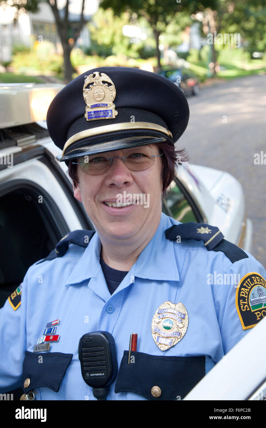 Patrolwomen hi-res stock photography and images - Alamy