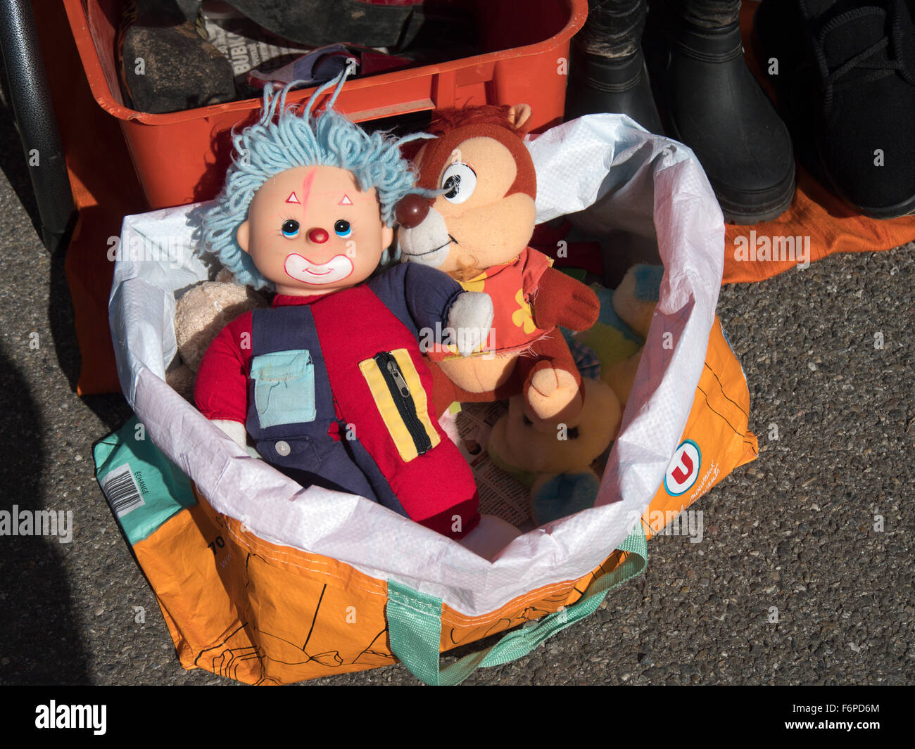 Car soft toy hi-res stock photography and images - Alamy