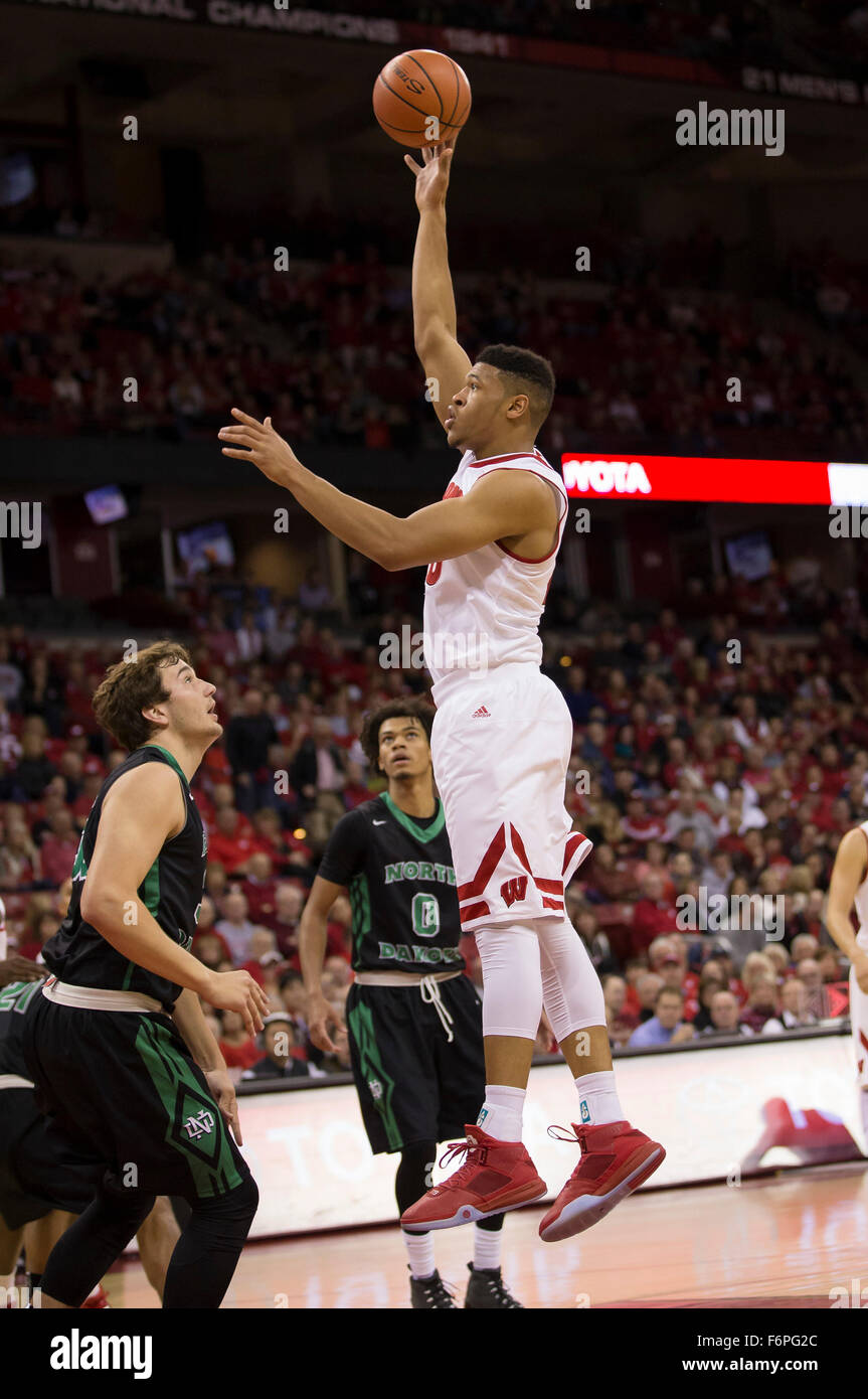 Madison, WI, USA. 17th Nov, 2015. Wisconsin Badgers forward Charlie ...