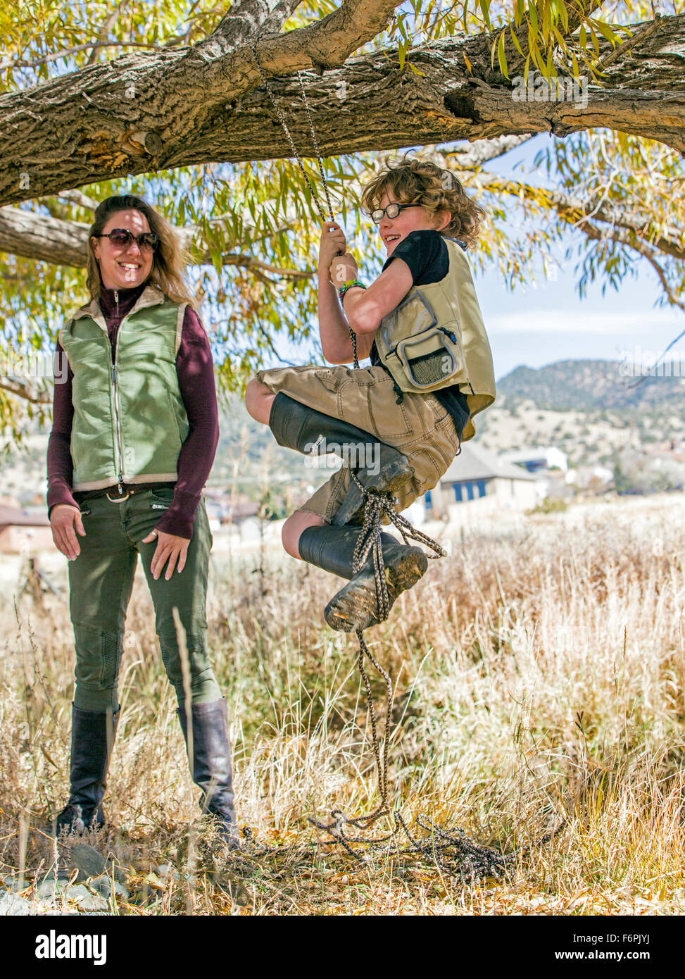 Rope Swing Hanging From Tree High Resolution Stock Photography and ...