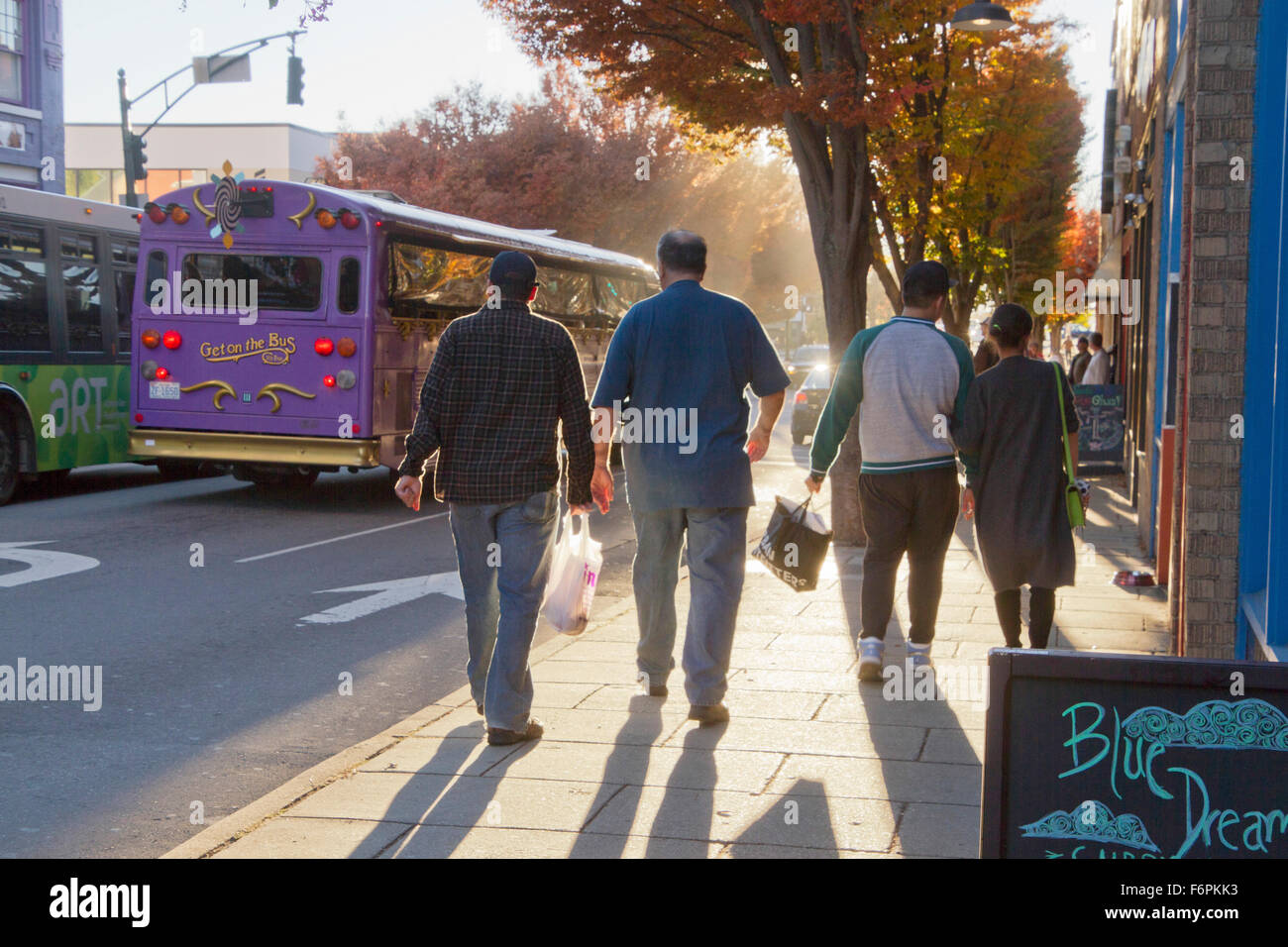 Lazoom bus hi-res stock photography and images - Alamy