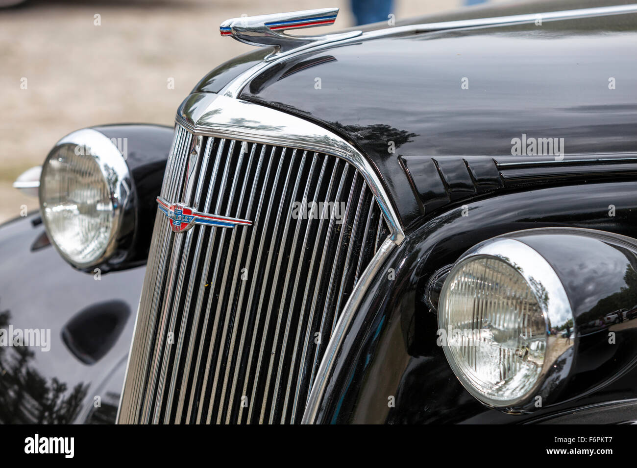 American vintage car, close-up of Chevrolet front detail Stock Photo ...