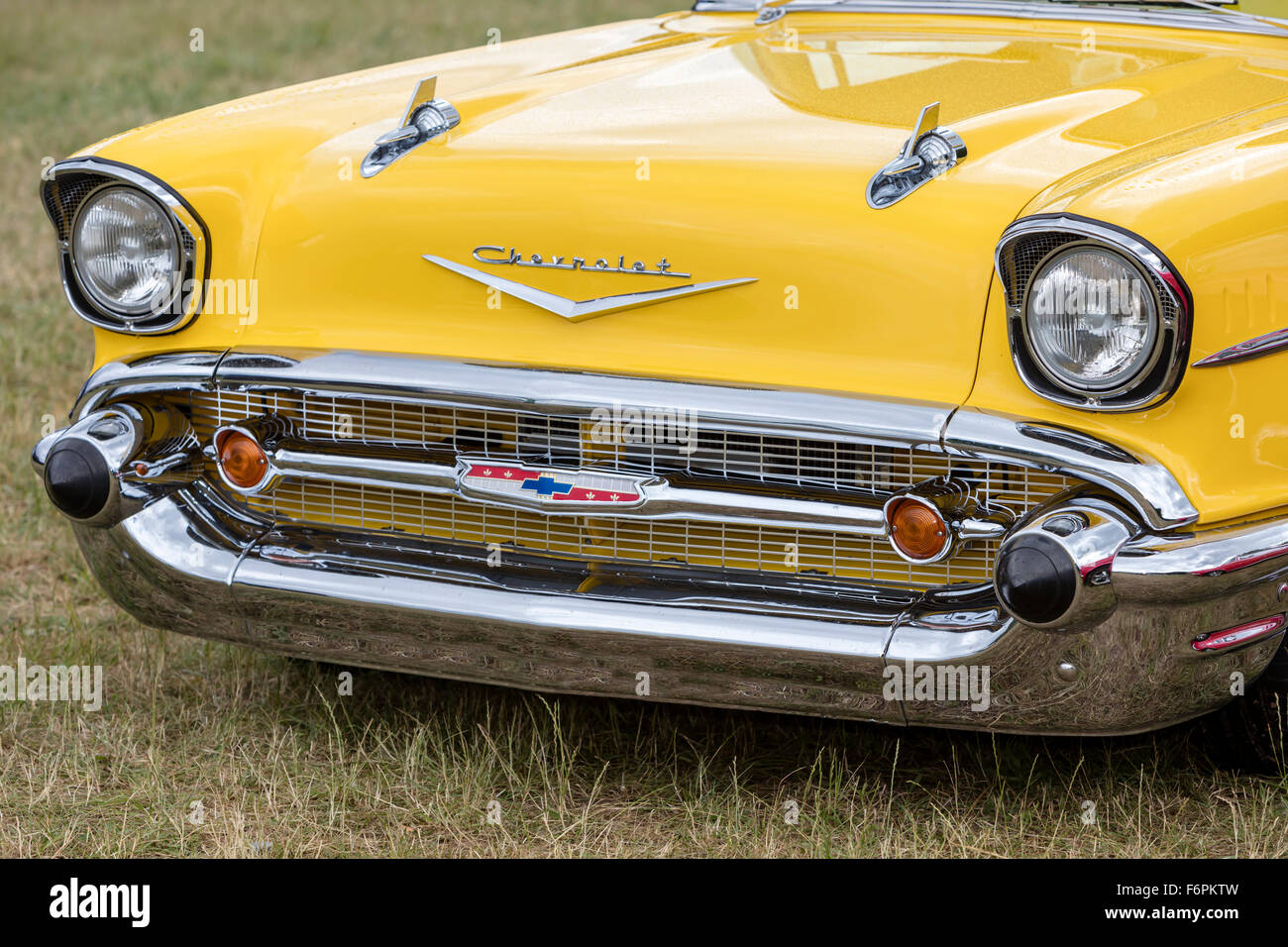 Front detail of a Chevrolet vintage car Stock Photo - Alamy