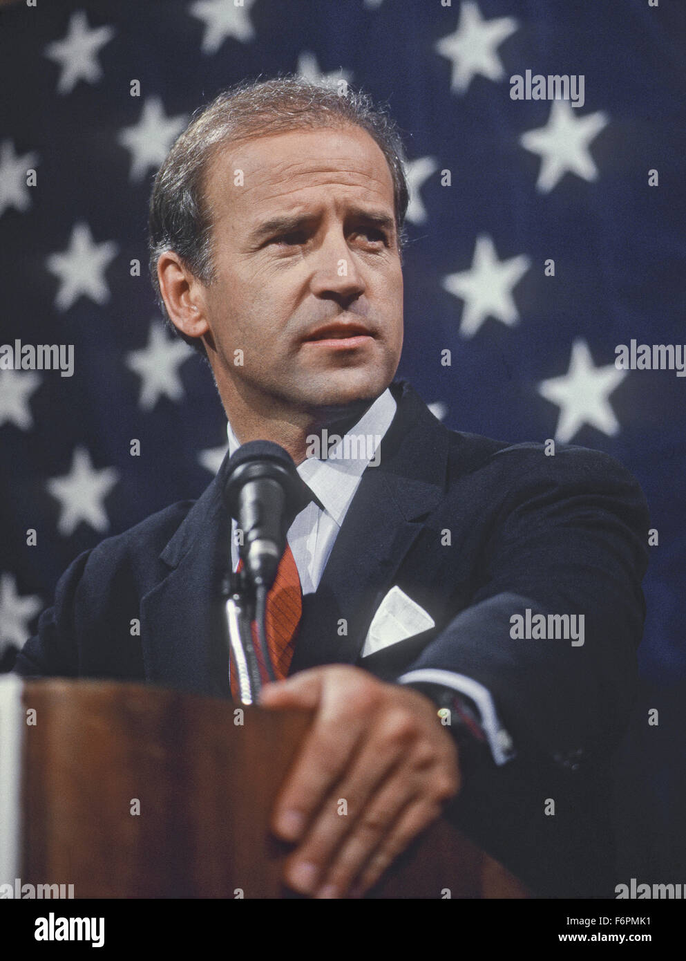 Washington, DC. 6-9-1987 Senator Joe Biden (D.,DE.) announces his ...