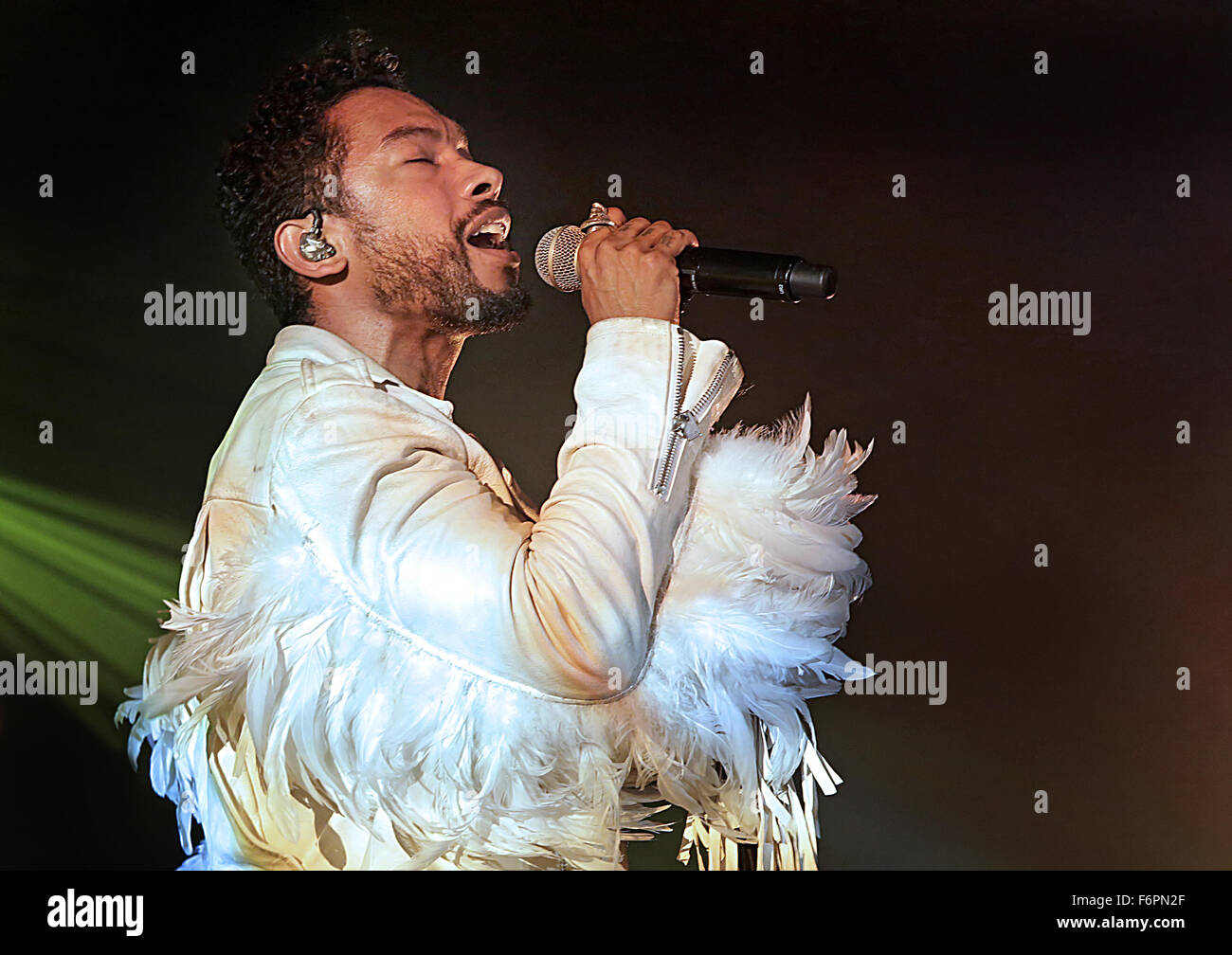 Miguel Performing On His UK Tour at Manchester Academy Featuring ...