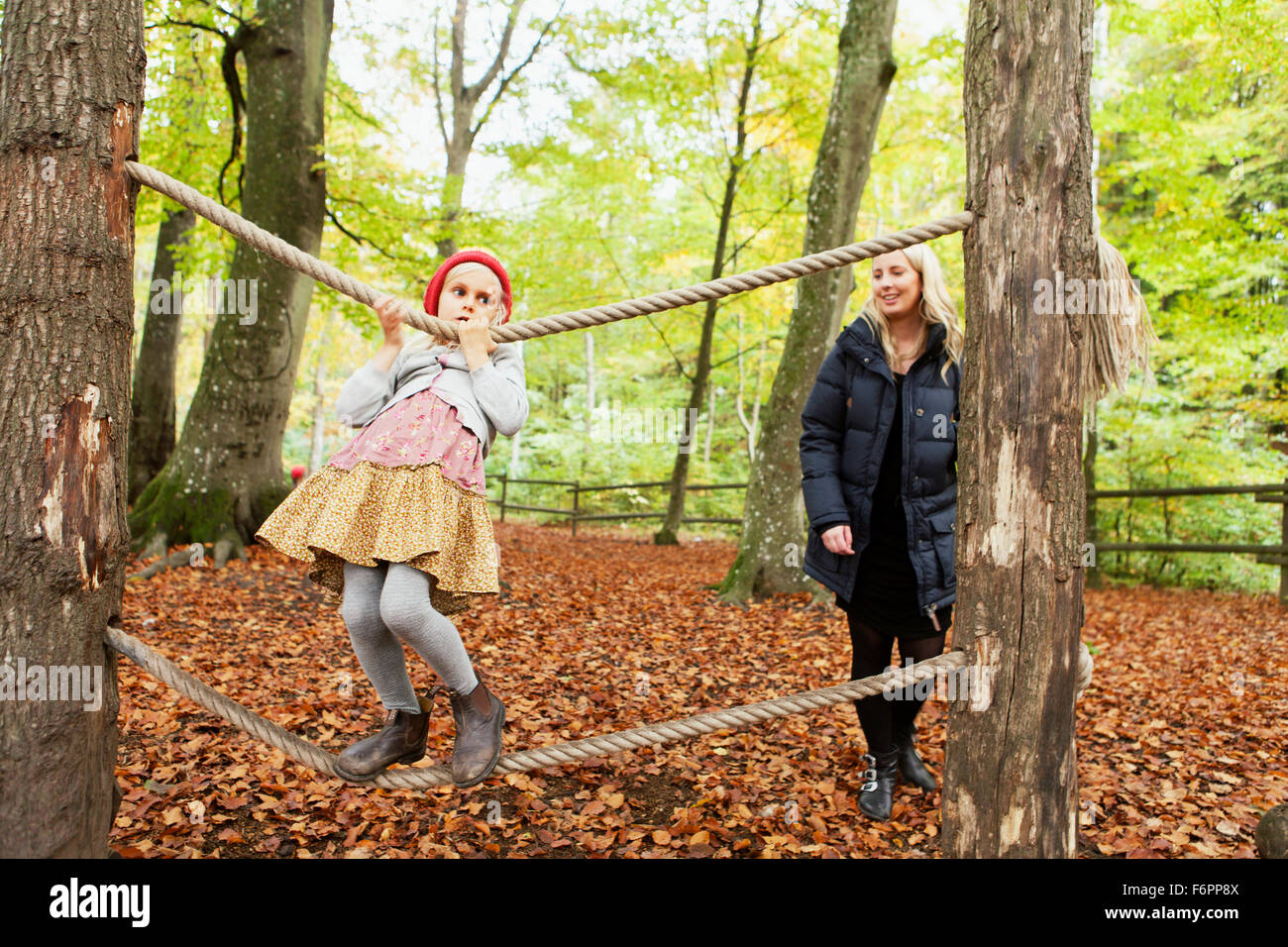 Horizontal Rope High Resolution Stock Photography and Images - Alamy