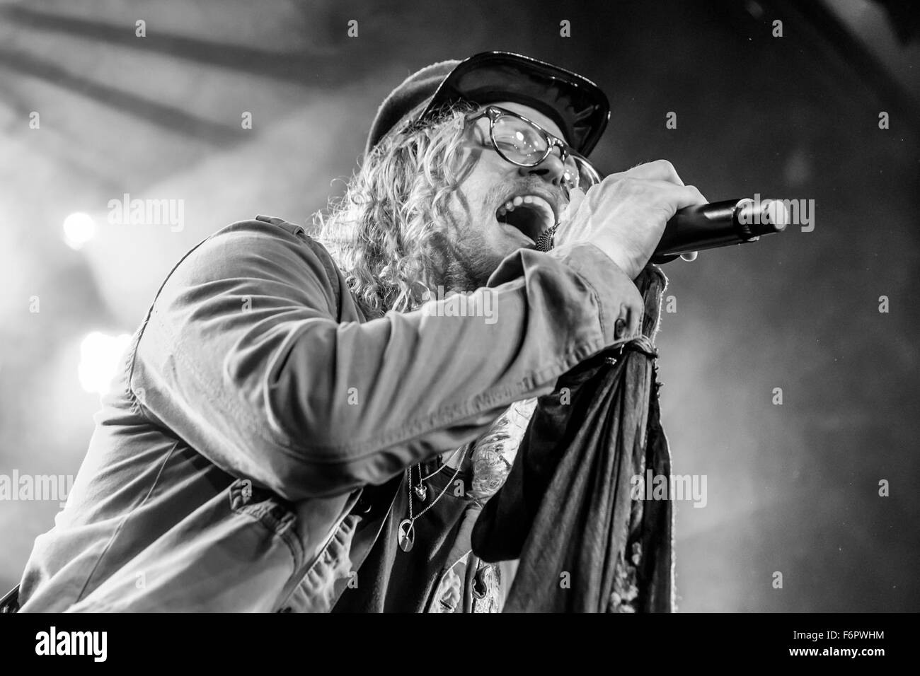 Detroit, Michigan, USA. 17th Nov, 2015. ALLEN STONE performing on his ...