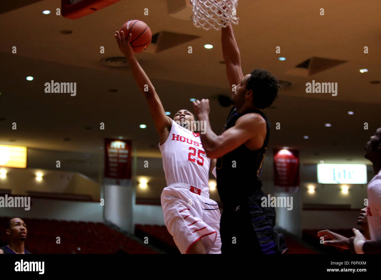 Houston, TX, USA. 18th Nov, 2015. University of Houston guard Galen ...