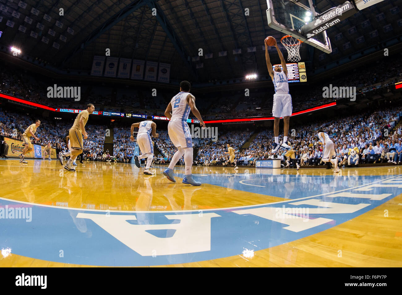 Chapel Hill, North Carolina, USA. 18th Nov, 2015. North Carolina Tar ...