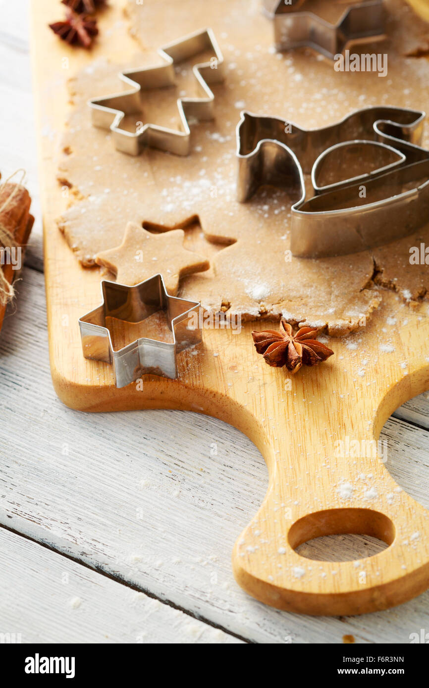 Christmas cutters hi-res stock photography and images - Alamy