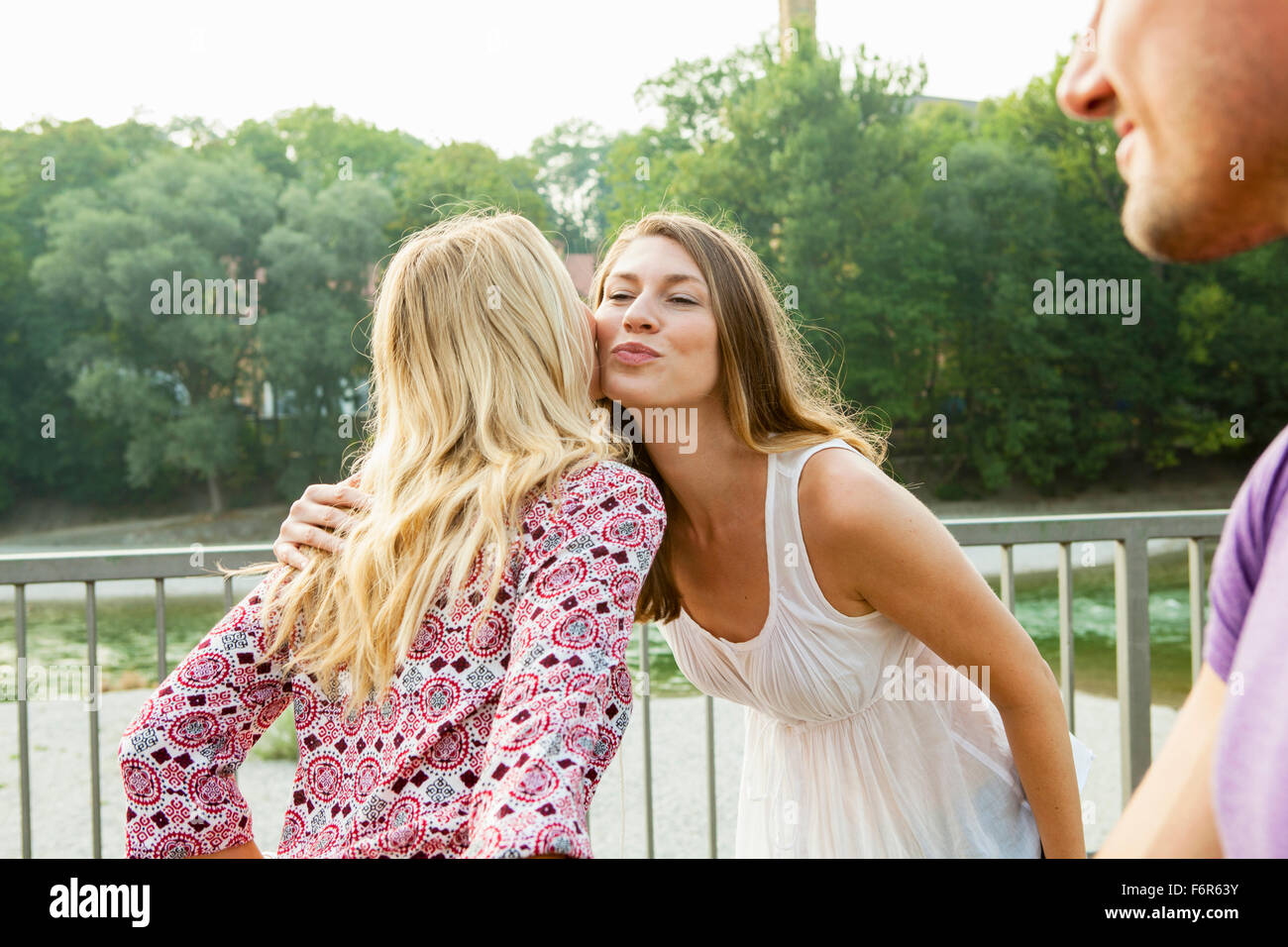 Germany young friends city hi-res stock photography and images - Alamy