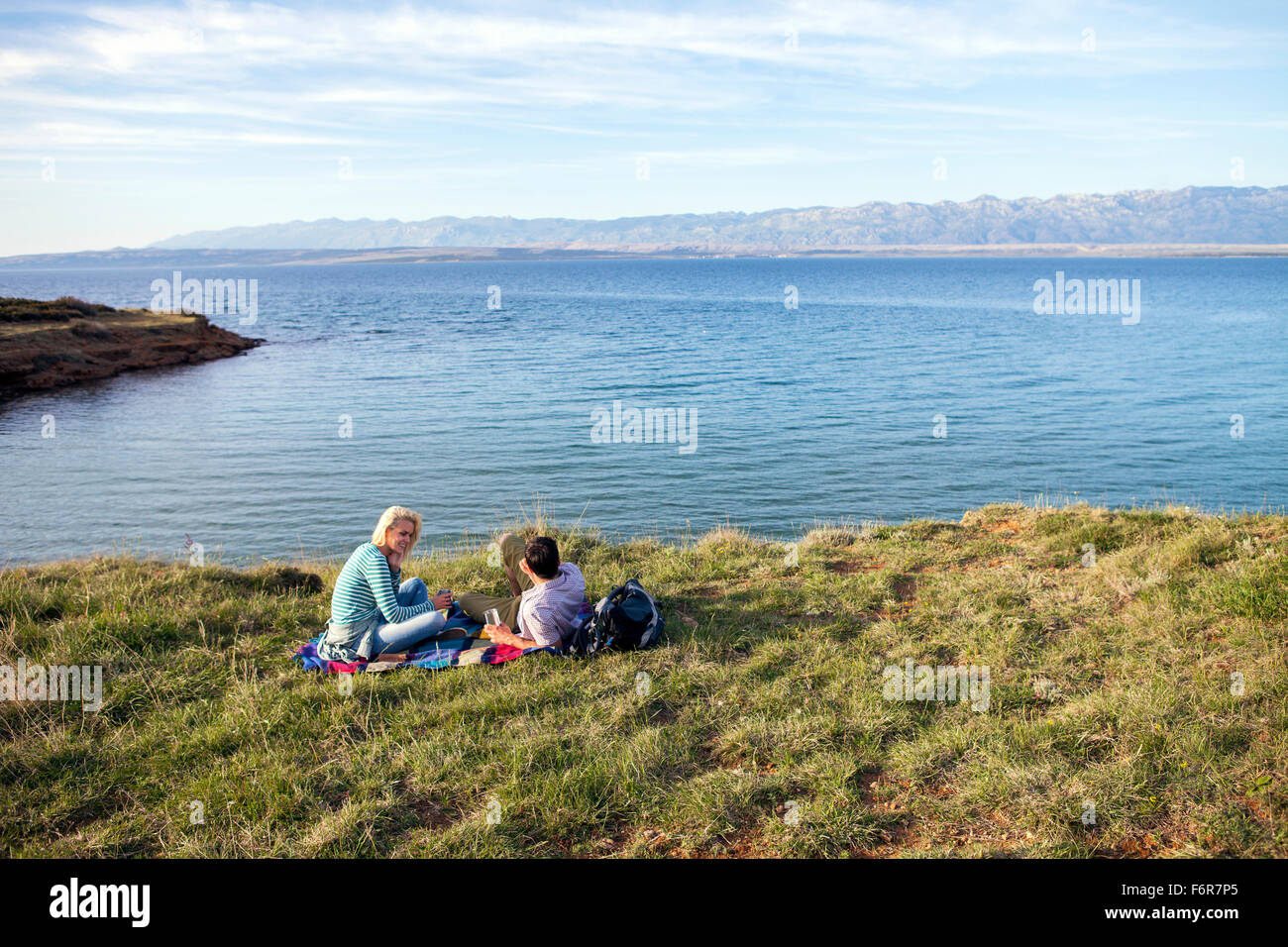 Picnic on the water hi-res stock photography and images - Alamy