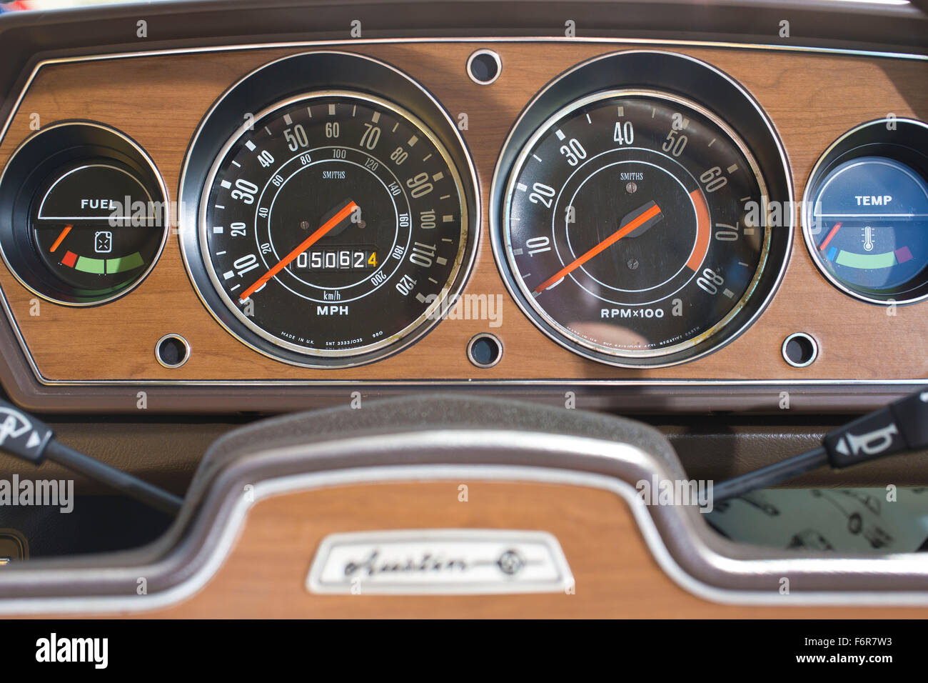 Harris Mann designer of the Austin Allegro and British Leyland cars of ...