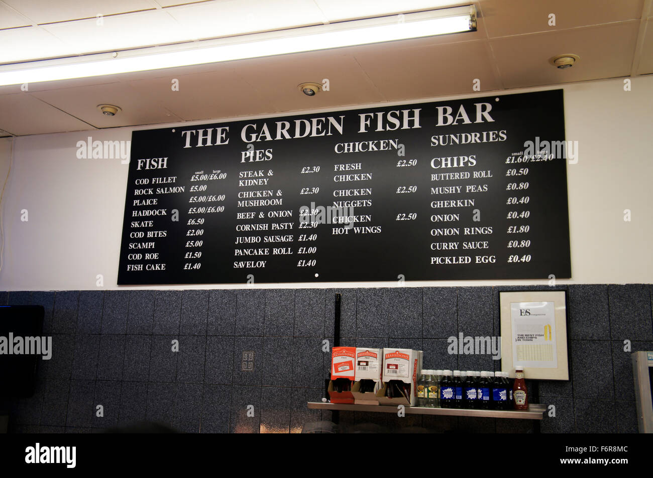 Fish and Chips Bar, shop, fast food, hot dish Stock Photo - Alamy