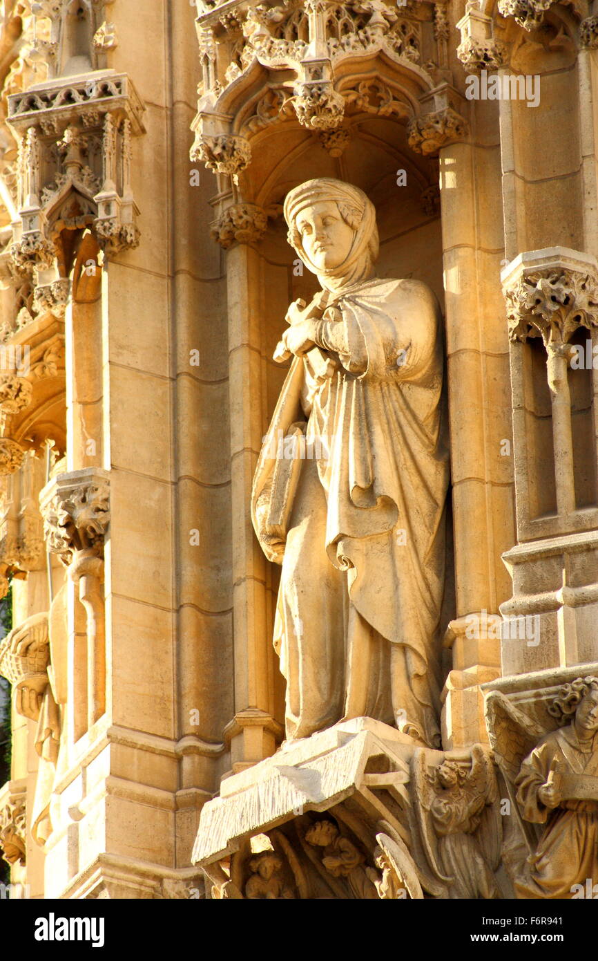 Historic town centre in front hi-res stock photography and images - Alamy